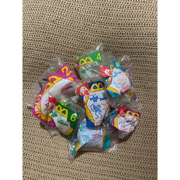 McDonald's | Toys | Vintage 998 Mcdonalds Happy Meal Disney Pixar A ...